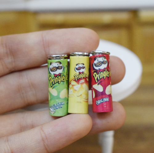 1/12 Scale Dollhouse Miniature Pringles (3 pcs/set) – Tiny Must Haves