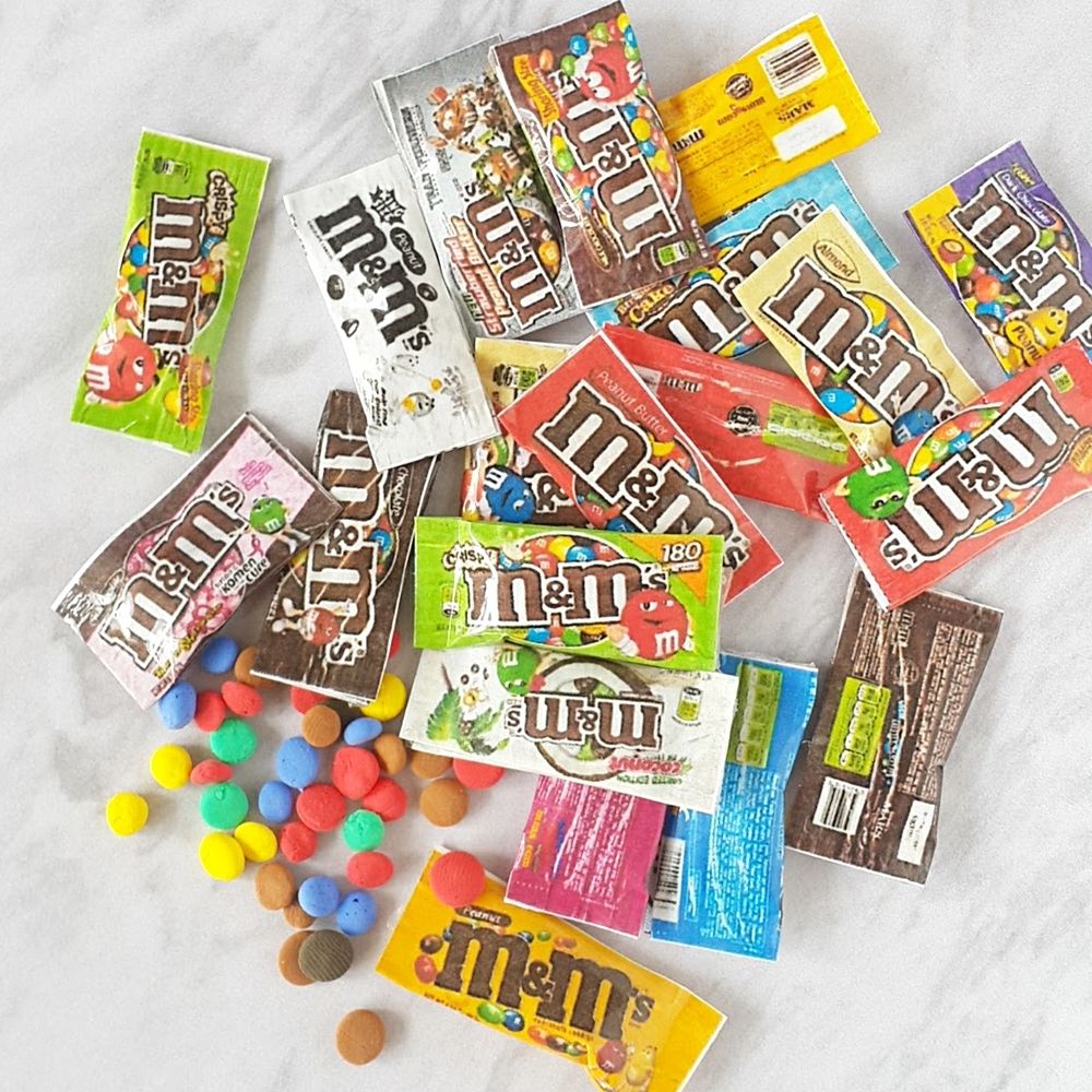 10x Miniature M&M's – Tiny Must Haves