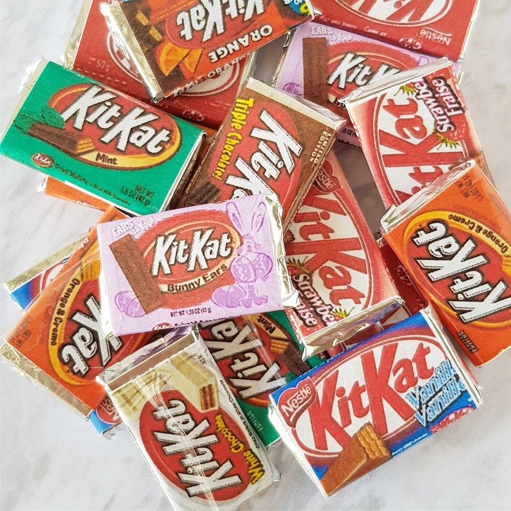 Miniature KitKat Set (10 pcs) – Tiny Must Haves