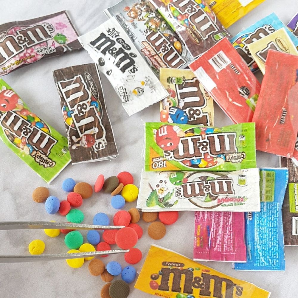 10x Miniature M&M's – Tiny Must Haves