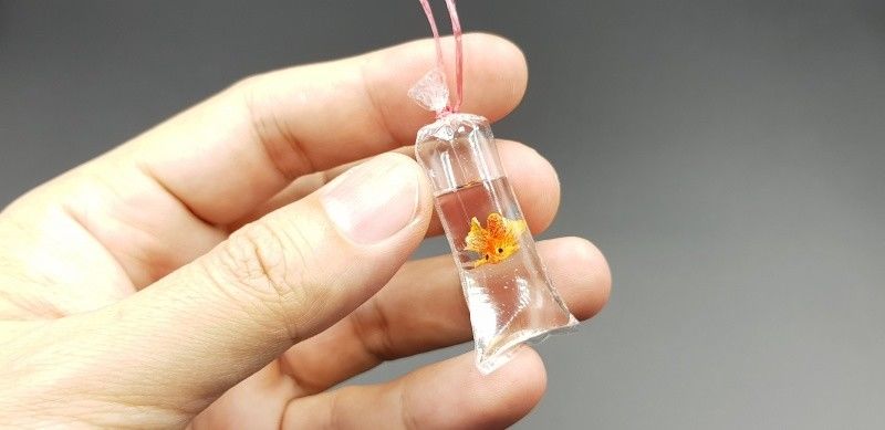 Miniature Goldfish in Plastic Bag – Tiny Must Haves